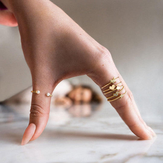 Rings to match the engagement ring | Rue des Mille